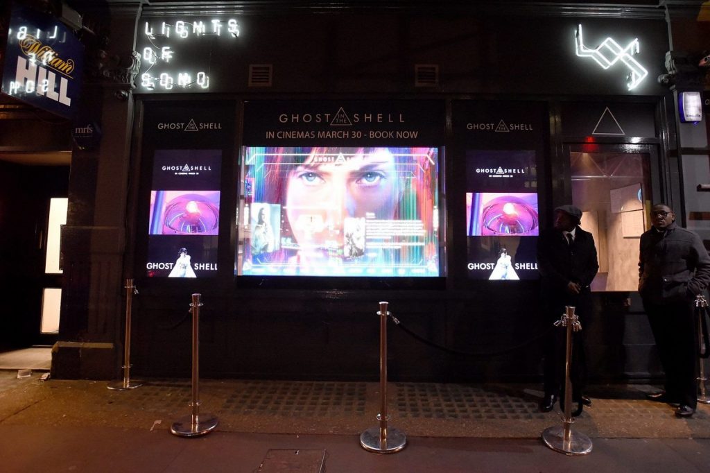 Interactive Pop-Up Installation - Innovative Movie Premiere