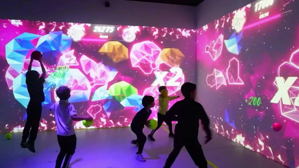 Why Family Entertainment Centre Needs Interactive Wall Games